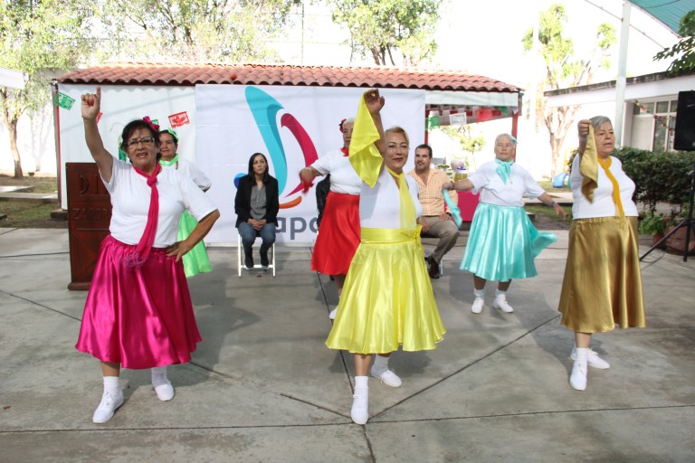 Reinaugura DIF Zapopan Centro de Desarrollo Comunitario Arenales ...